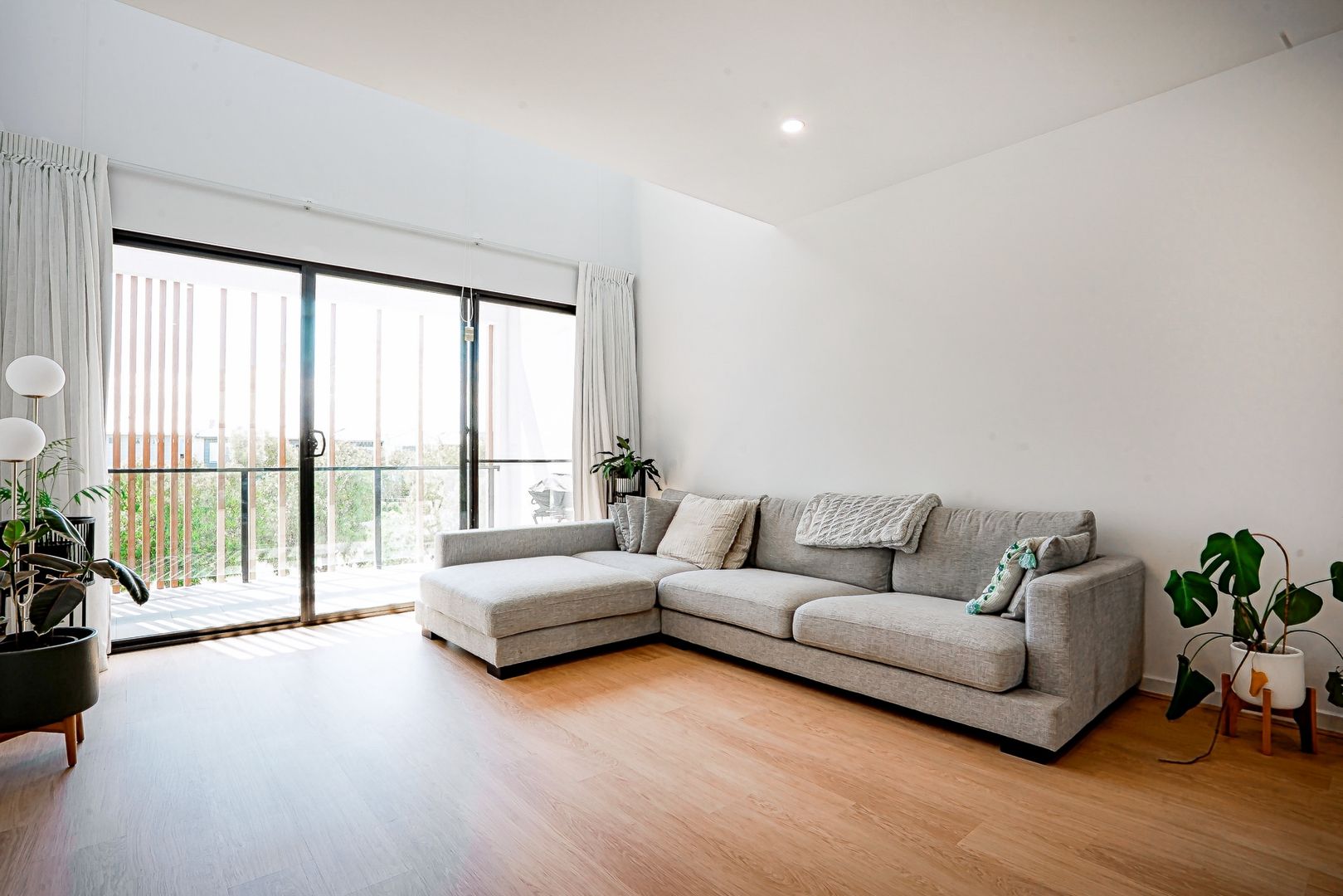 44 Mills Avenue, Lightsview SA 5085 - Townhouse For Rent | Domain