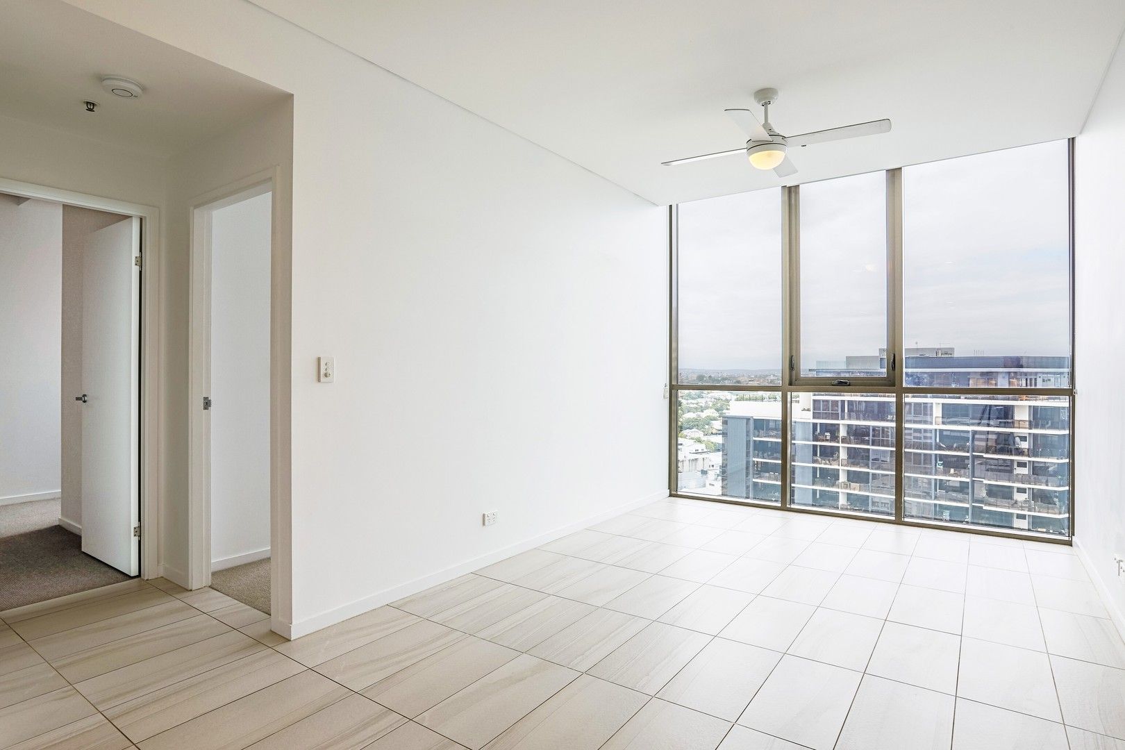 Level15/10 Stratton Street, Newstead QLD 4006 - Apartment For Rent | Domain