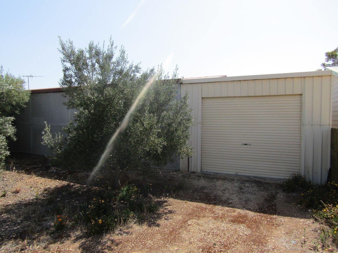 Sold 8 Cornwall Street, Port Clinton SA 5570 on 01 Sep 2020 ...