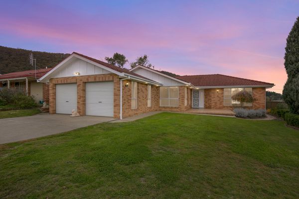 8 Casuarina Street, South Bowenfels NSW 2790 | Domain
