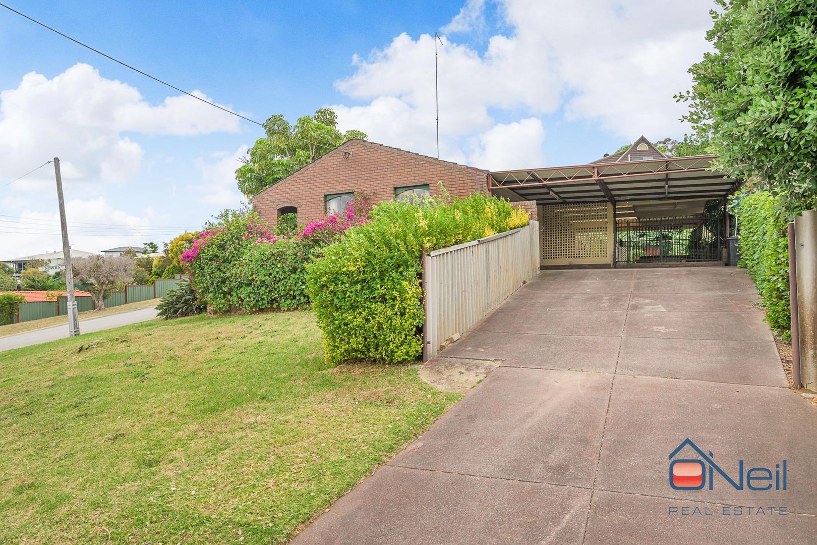 36 Morundah Place, Kelmscott WA 6111 - House For Rent - $620 | Domain