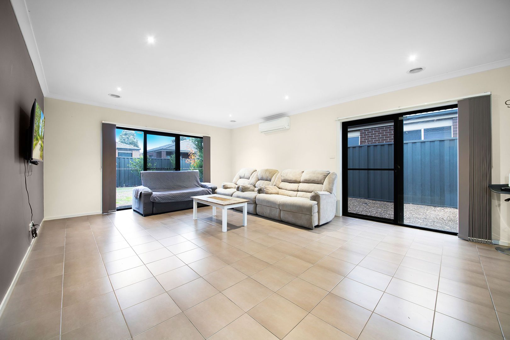 39 Hawkstone Road, Manor Lakes VIC 3024 | Domain