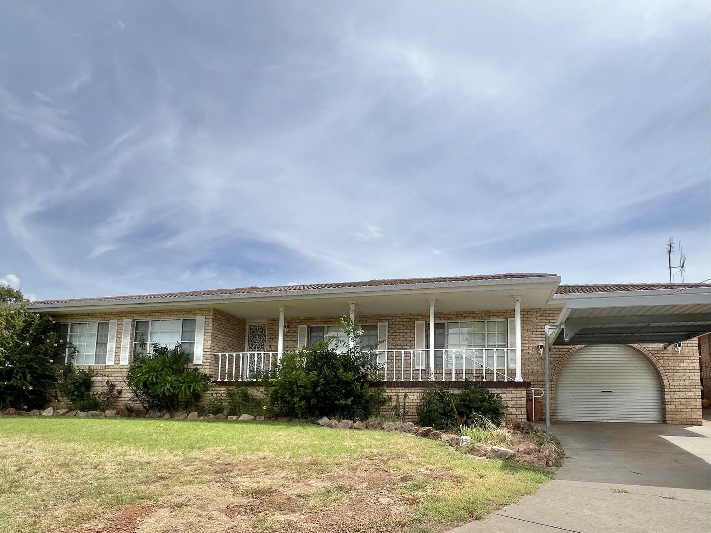 16 Jones Street, Parkes NSW 2870 - House For Rent | Domain