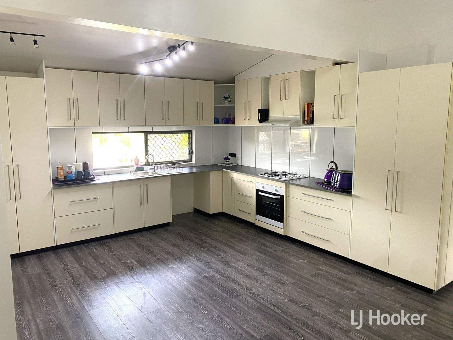 70 Ivory Street, Wondai QLD 4606 | Domain