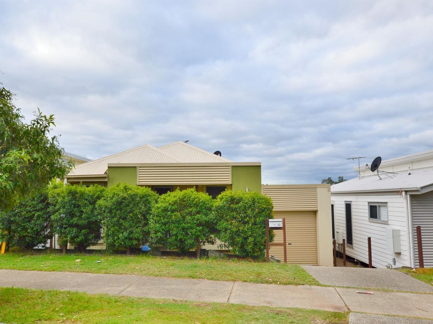 35 Escarpment Drive, Springfield | Property History & Address Research ...