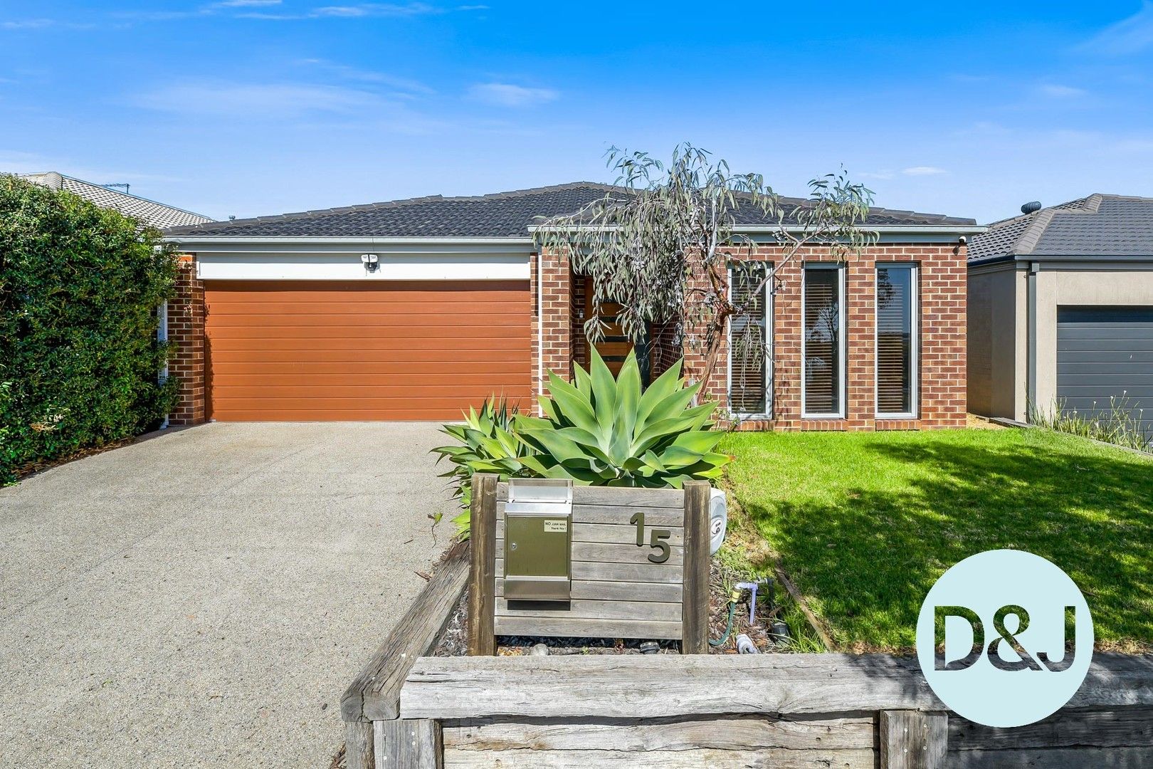 15 Red Poll Rd, Cranbourne West VIC 3977 - House For Rent | Domain