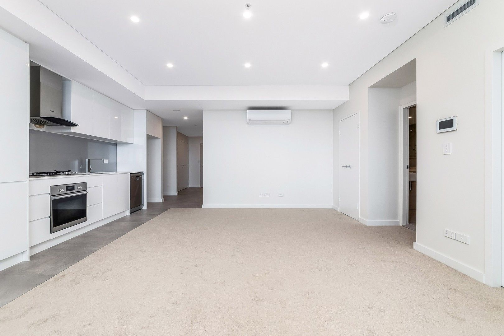 401/1-5 Treacy Street, Hurstville NSW 2220 - House For Rent - $650 | Domain