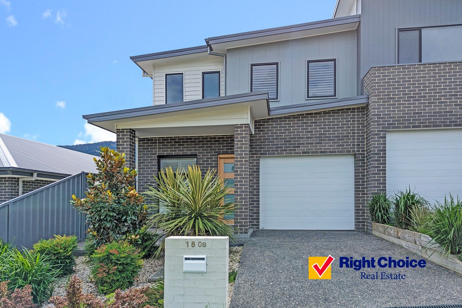 180B Sheaffes Road, Stream Hill NSW 2526 - Semi-detached For Rent | Domain