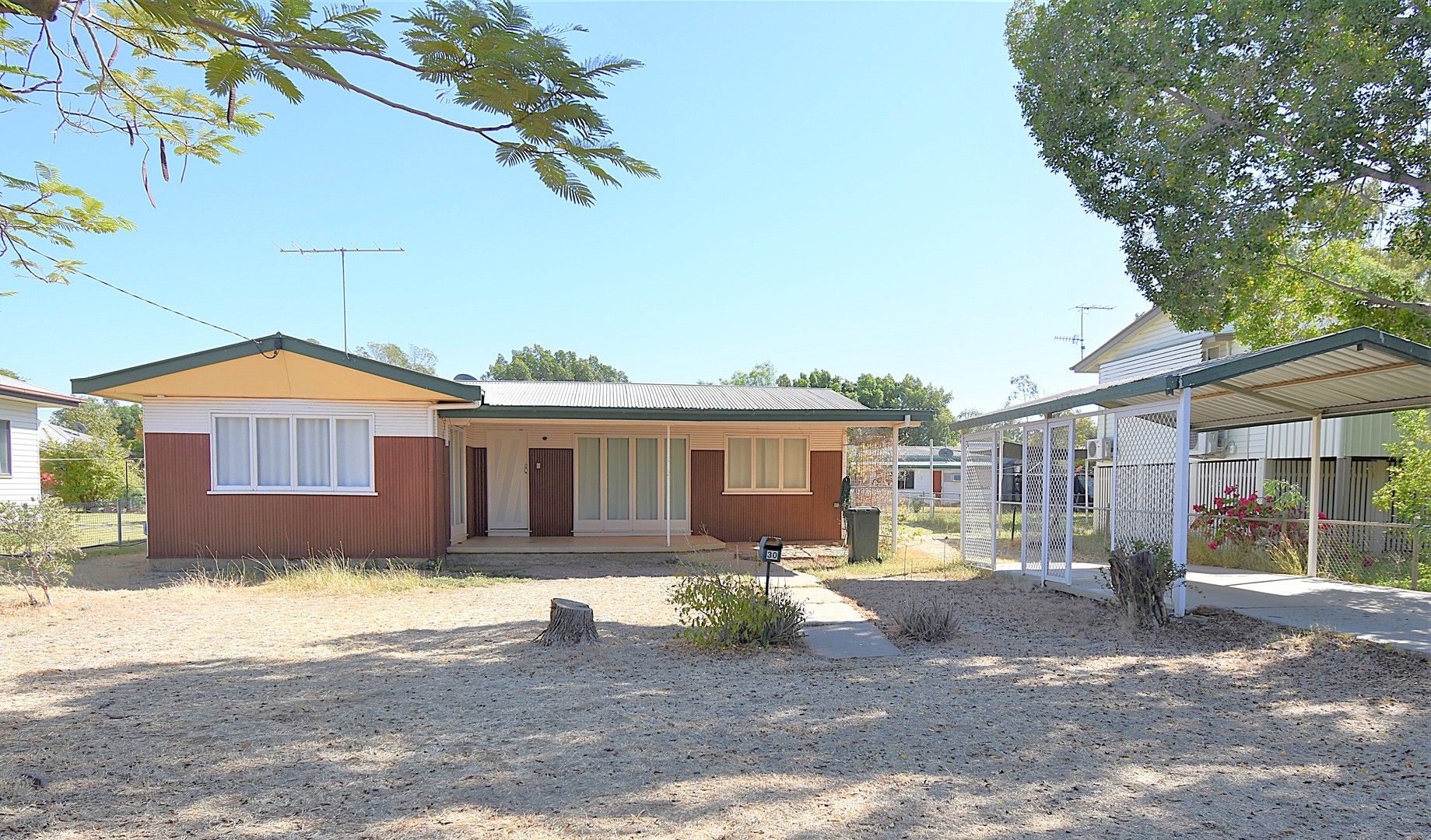 30 Quarrian Road, Longreach QLD 4730 | Domain