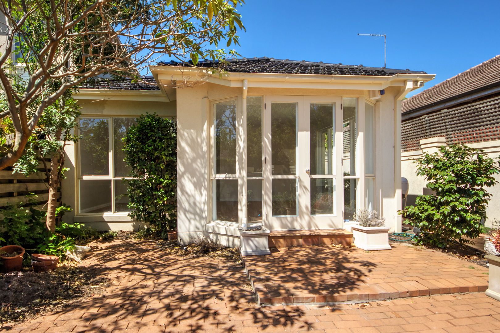 1/12 Lambert Rd, Toorak VIC 3142 - Townhouse For Rent | Domain