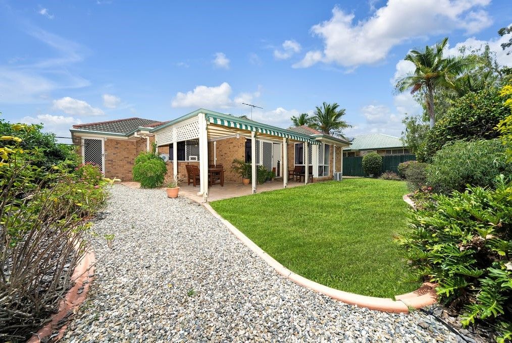 17 Accolade Place, Carseldine QLD 4034 - House For Rent | Domain