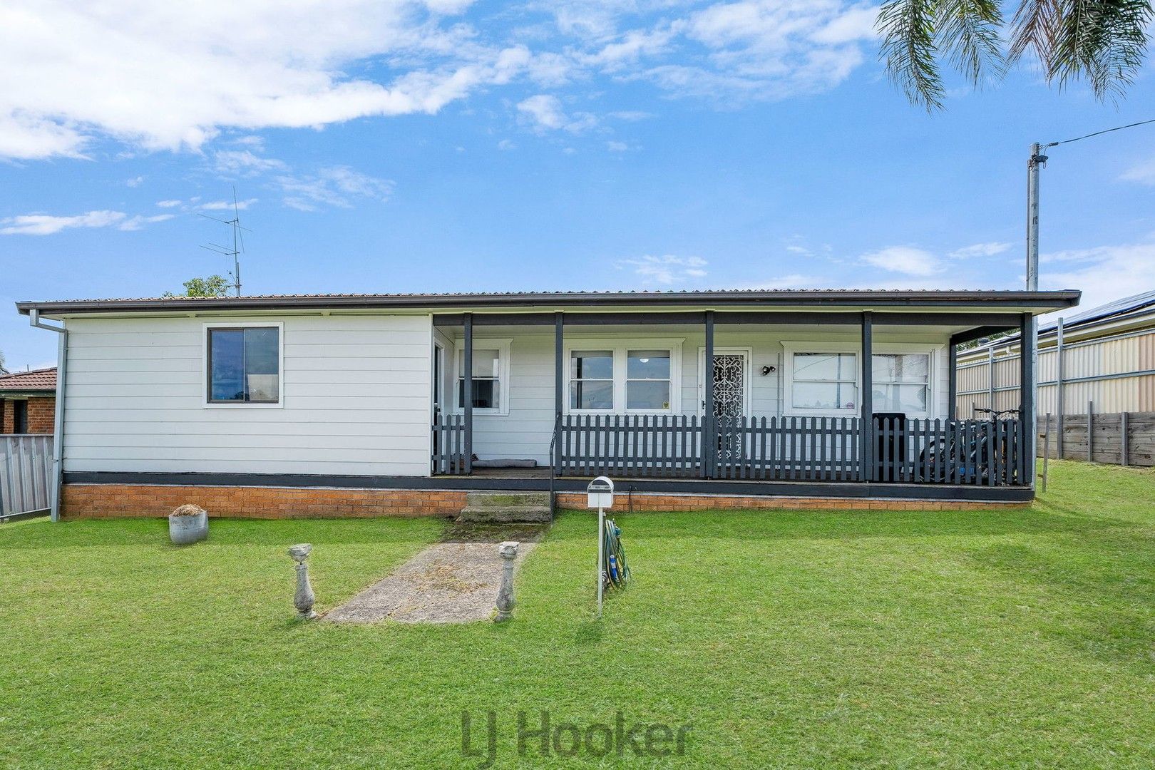 21 Russell Street, Gillieston Heights NSW 2321 | Domain
