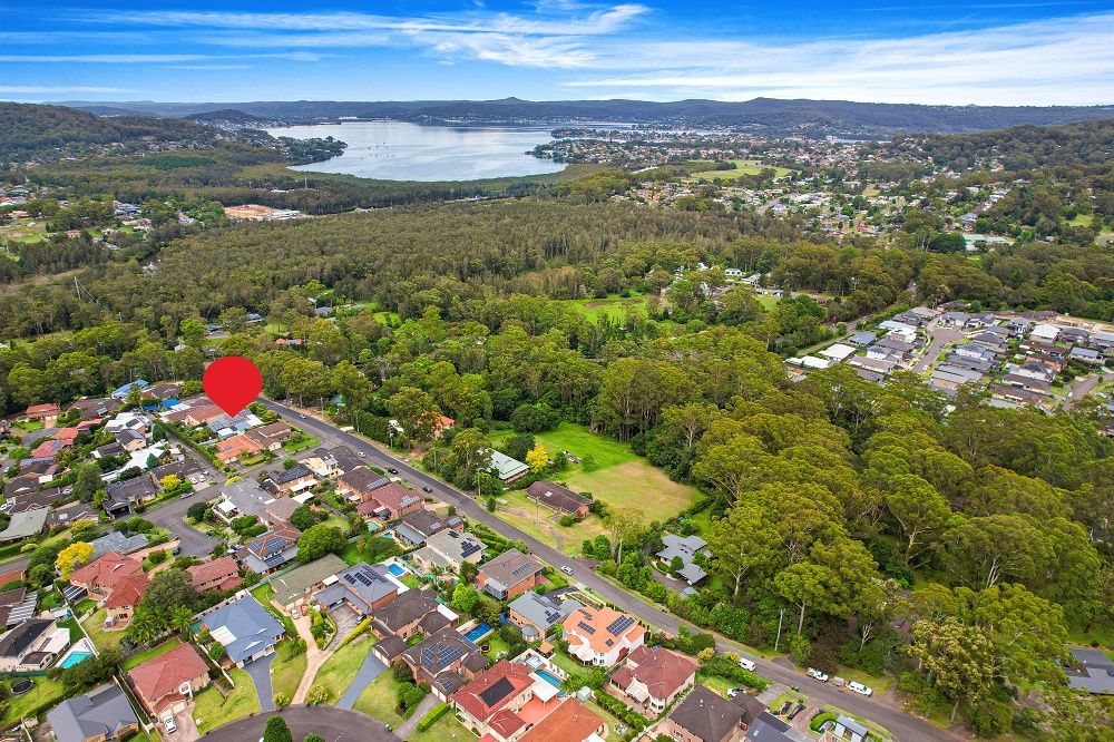 12 Meadow Road, Springfield NSW 2250 - House For Rent | Domain