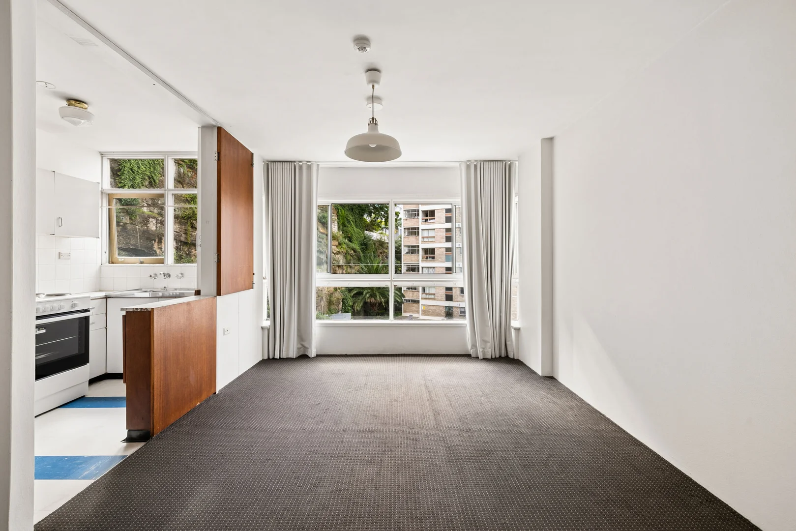 20/51 Roslyn Gardens,, Elizabeth Bay NSW 2011 - Studio For Rent | Domain
