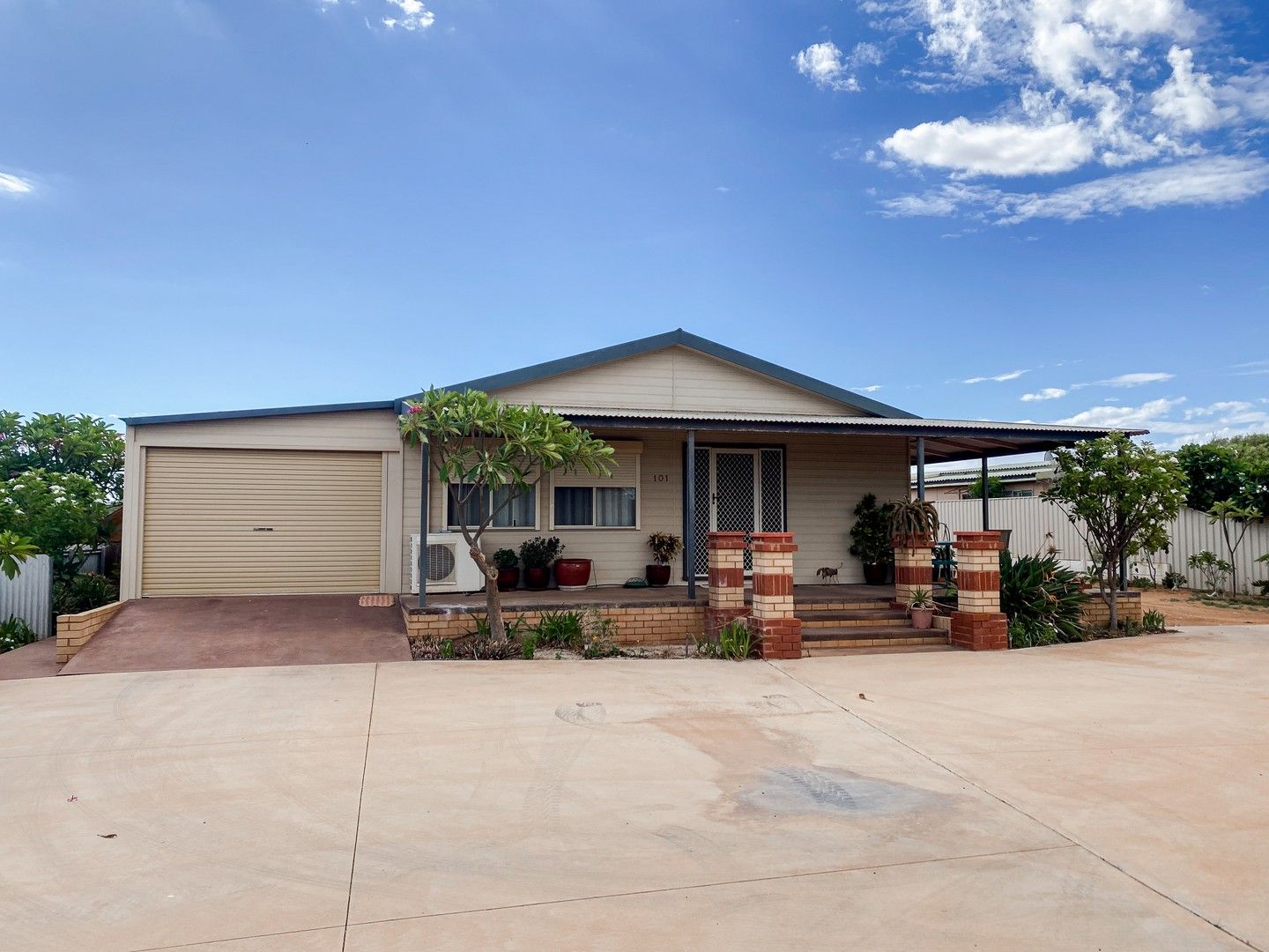 101 William Street, Carnarvon WA 6701 | Domain