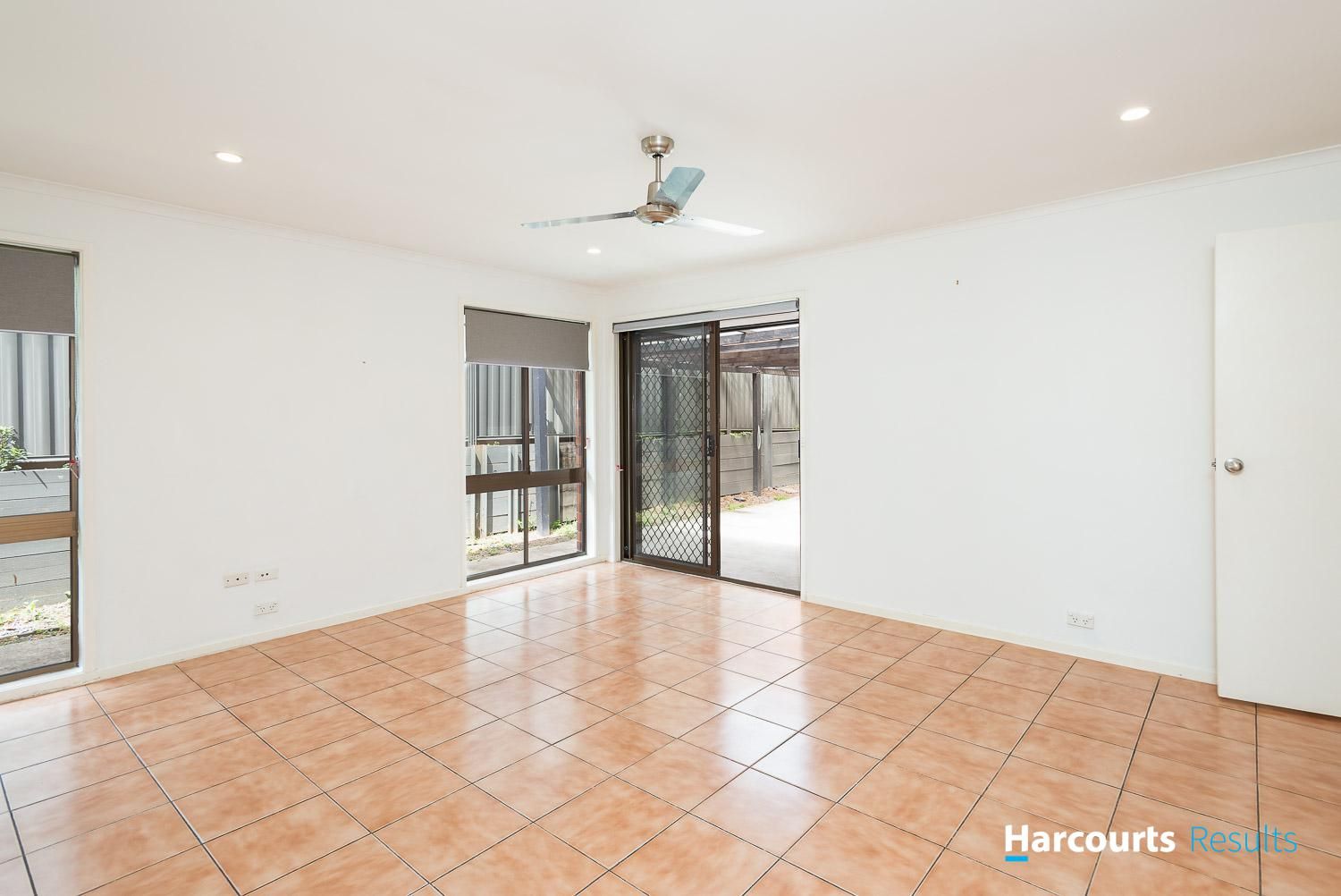 4 Commoron Crescent, Runcorn QLD 4113 - House For Rent - $585 | Domain