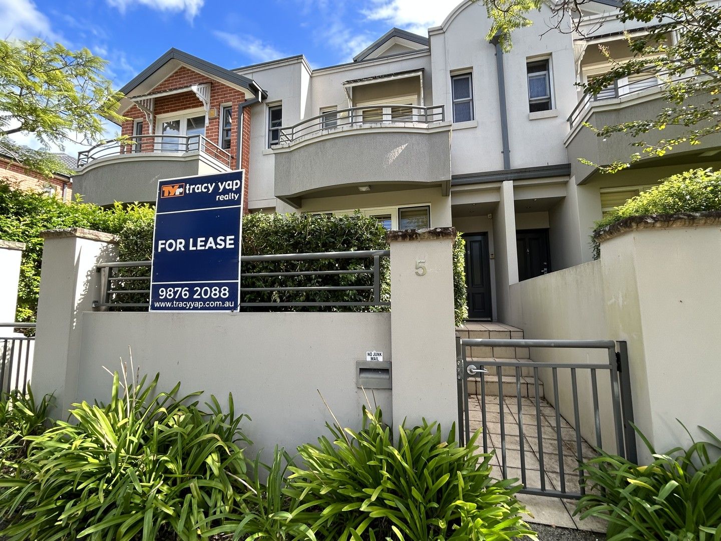 5/22-28 Bertram Street, Chatswood NSW 2067 - Townhouse For Rent | Domain