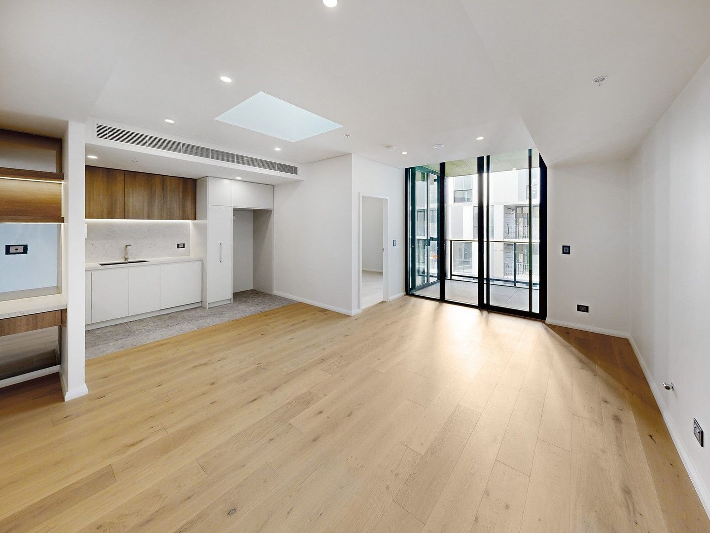 472/12 Letitia Street, Zetland NSW 2017 - Apartment For Rent | Domain