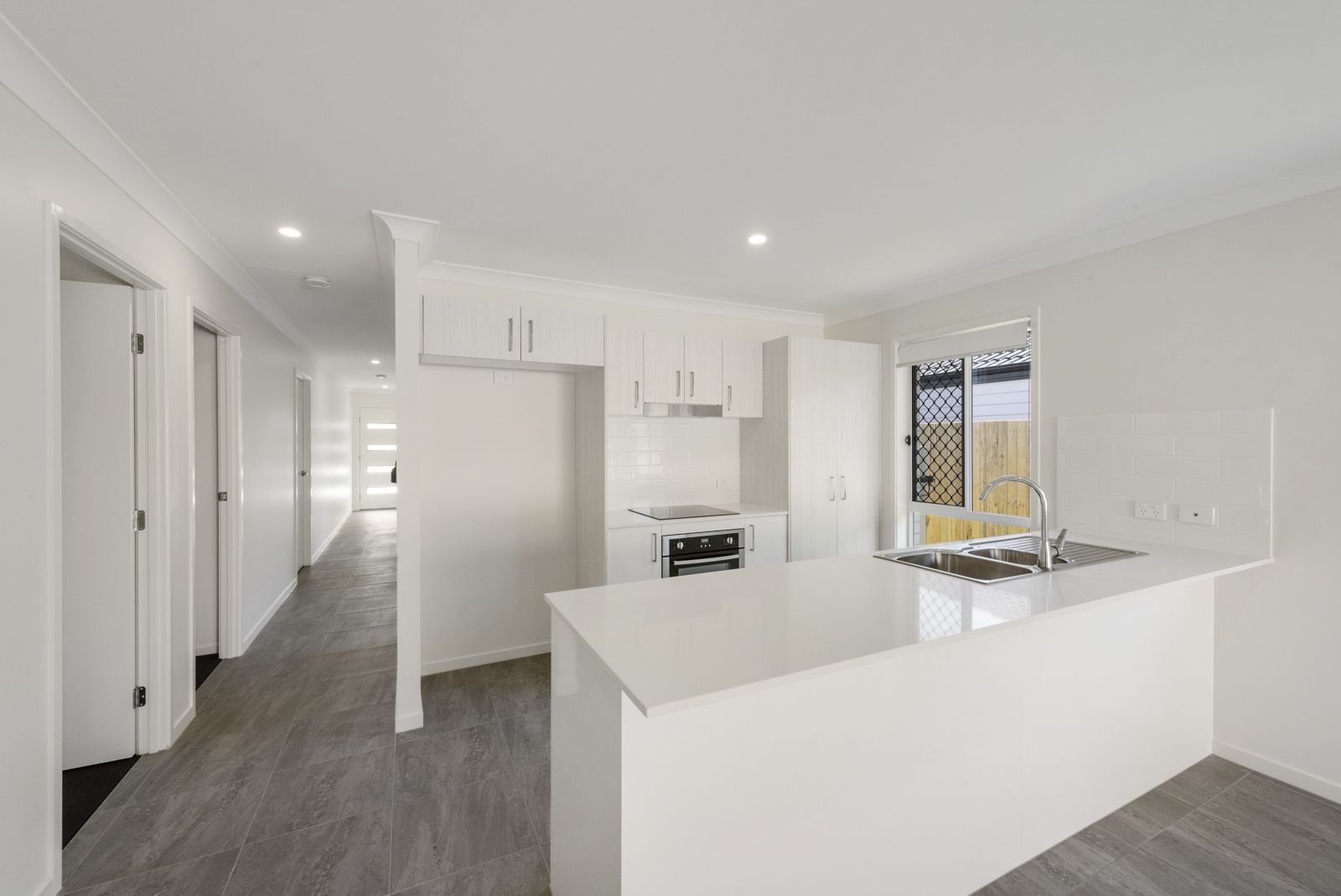 27 Eileen Court, Logan Reserve QLD 4133 - House For Rent - $540 | Domain