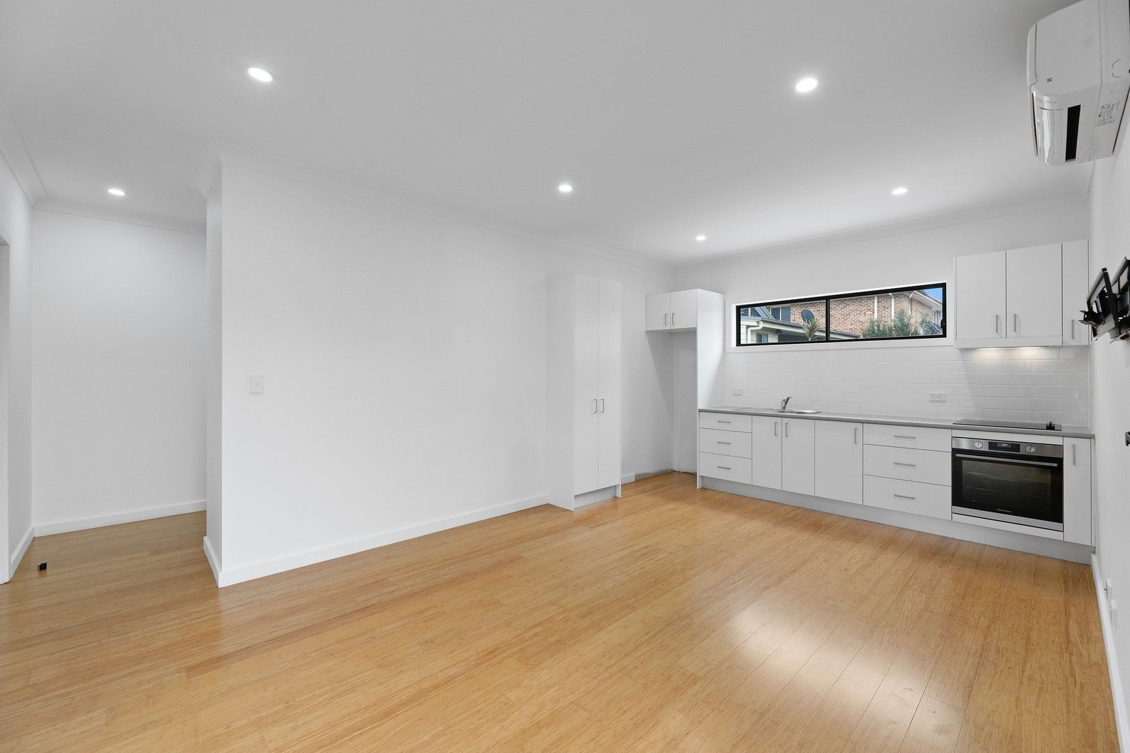 121A Wharf Road, Melrose Park NSW 2114 - House For Rent | Domain