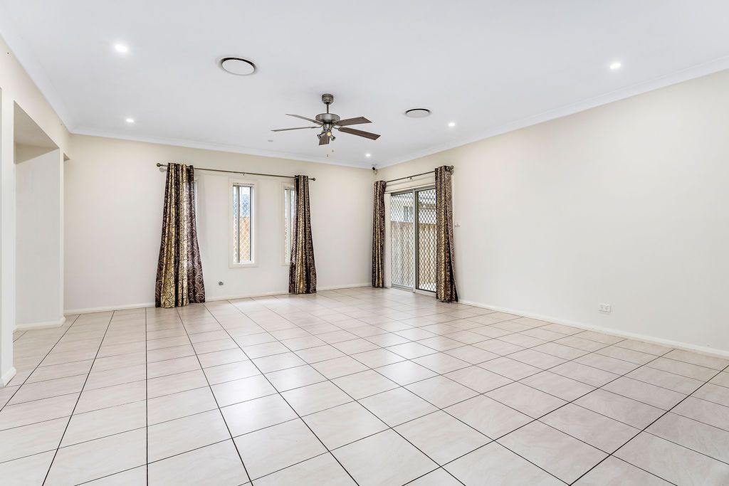 62 Fairbank Drive, Gledswood Hills NSW 2557 - House For Rent | Domain