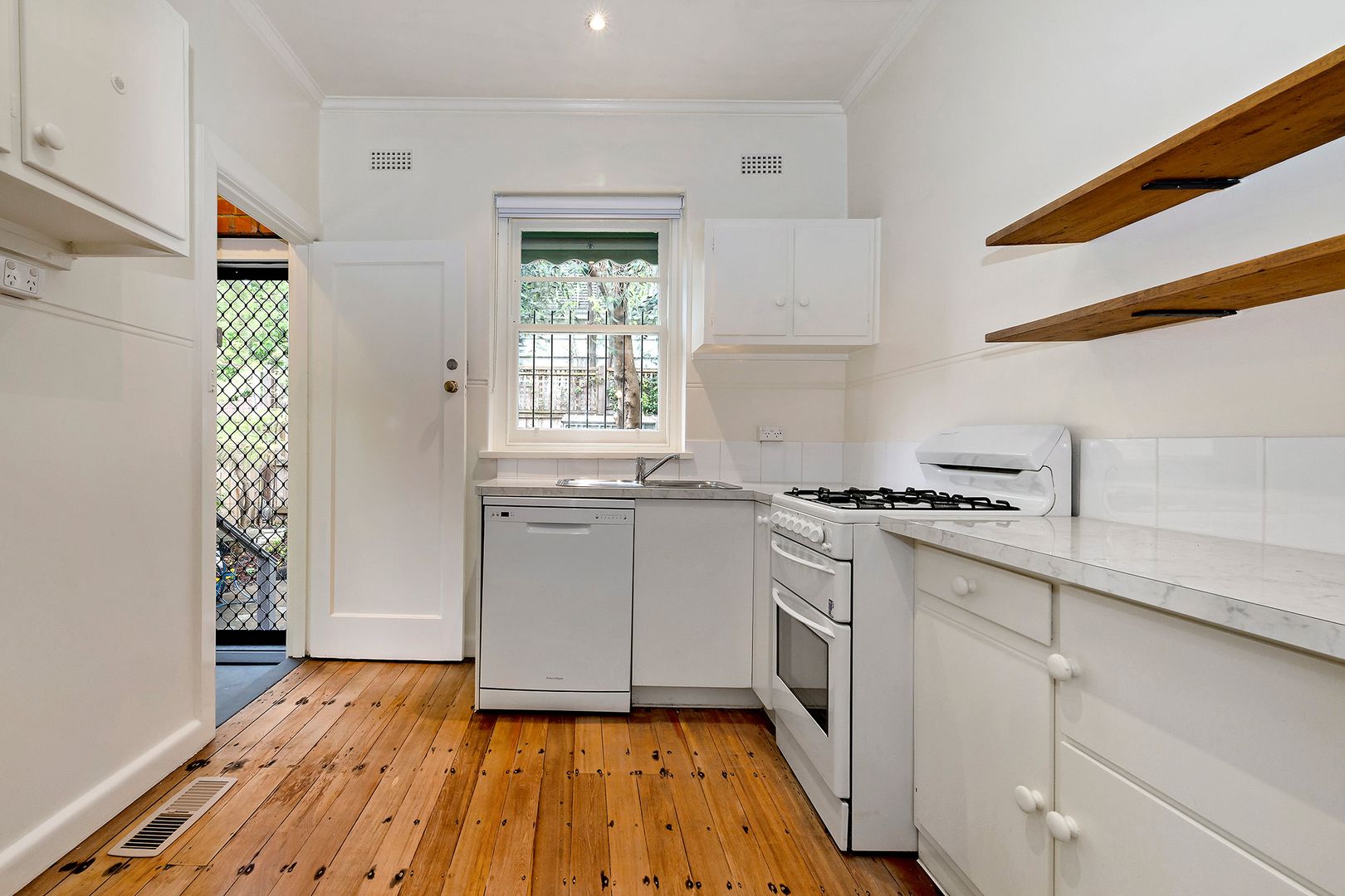 28 Carters Avenue, Toorak VIC 3142 - House For Rent | Domain