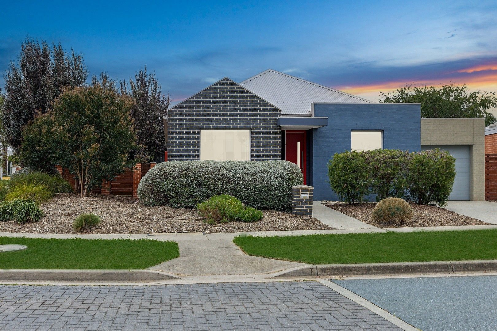 1 Eric Wright Street, Forde ACT 2914 | Domain