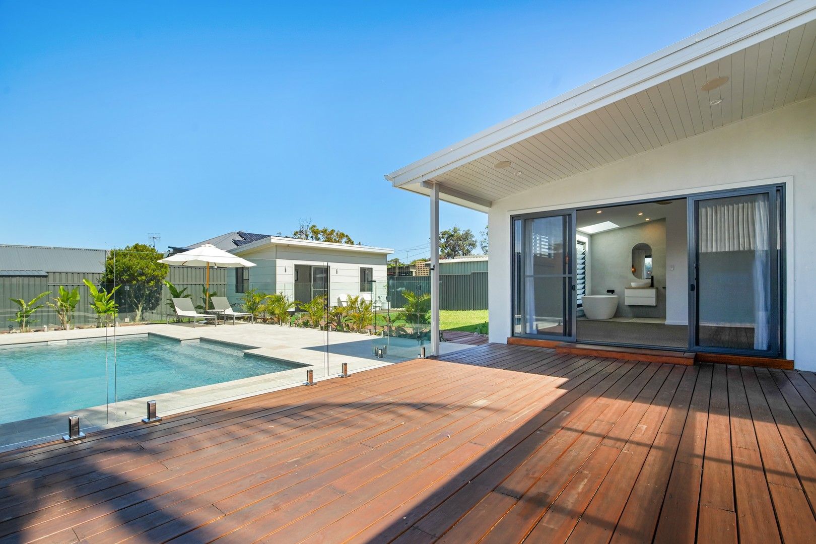 40 Panorama Parade, Berkeley Vale NSW 2261 - House For Rent | Domain
