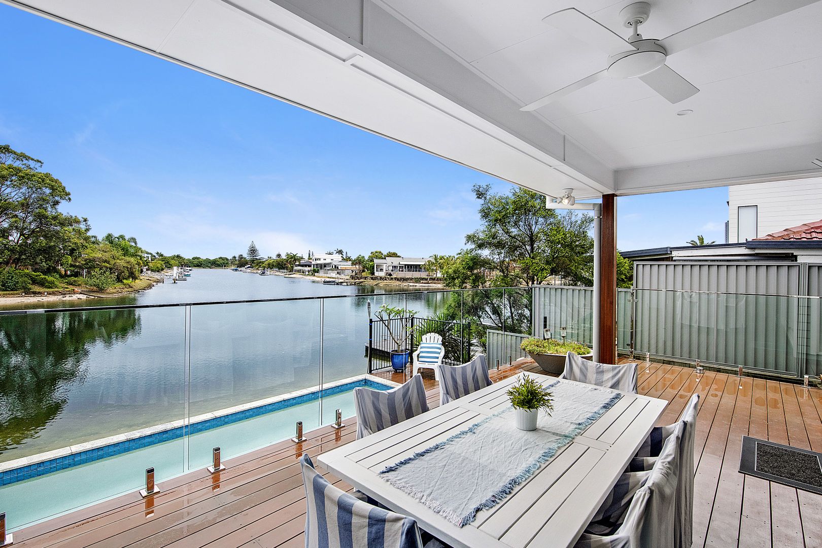 1/24 Avanti Street, Mermaid Waters QLD 4218 - Duplex For Rent - $1,900 ...