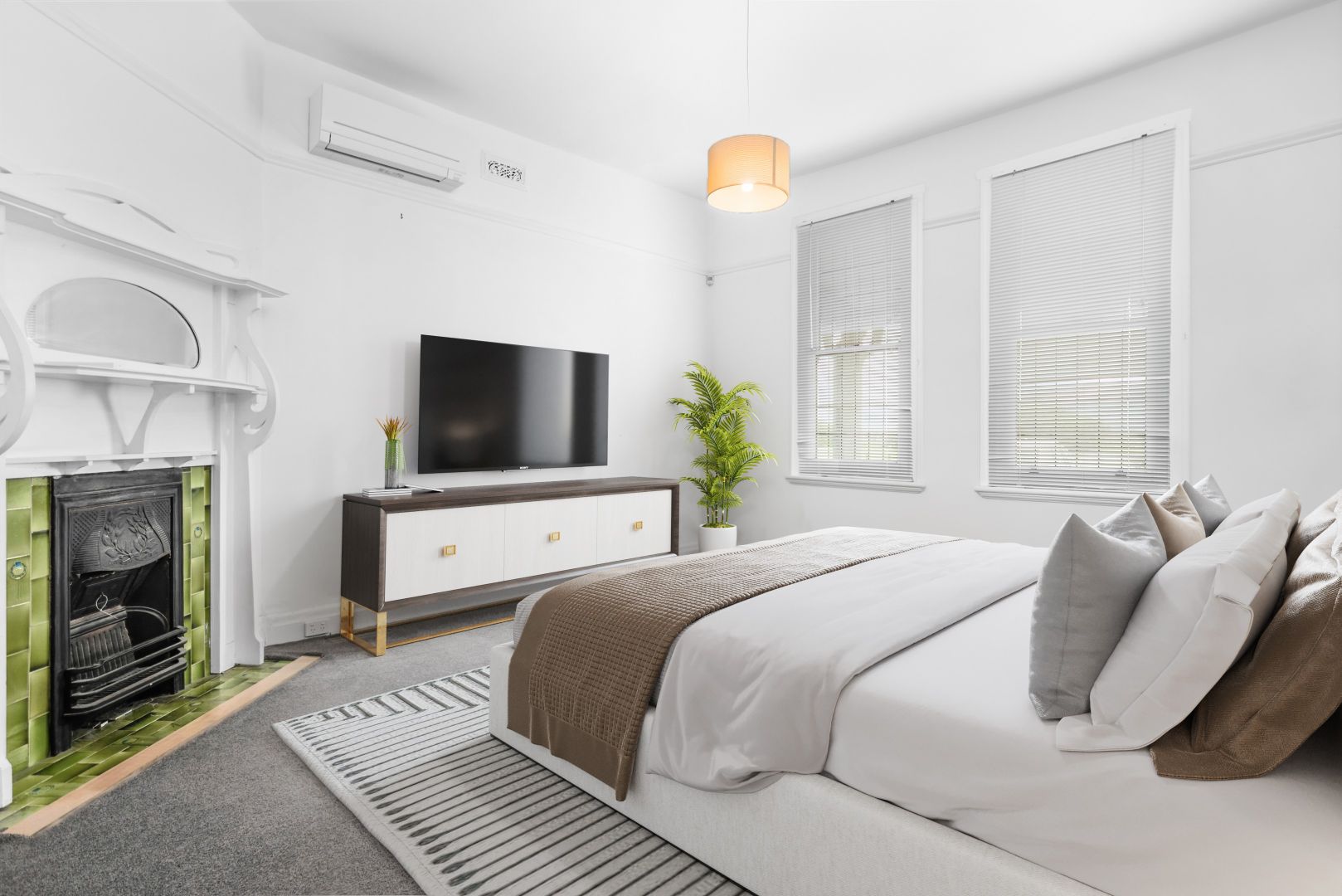 29 Beach Road, Hampton VIC 3188 - House For Rent - $1,130 | Domain