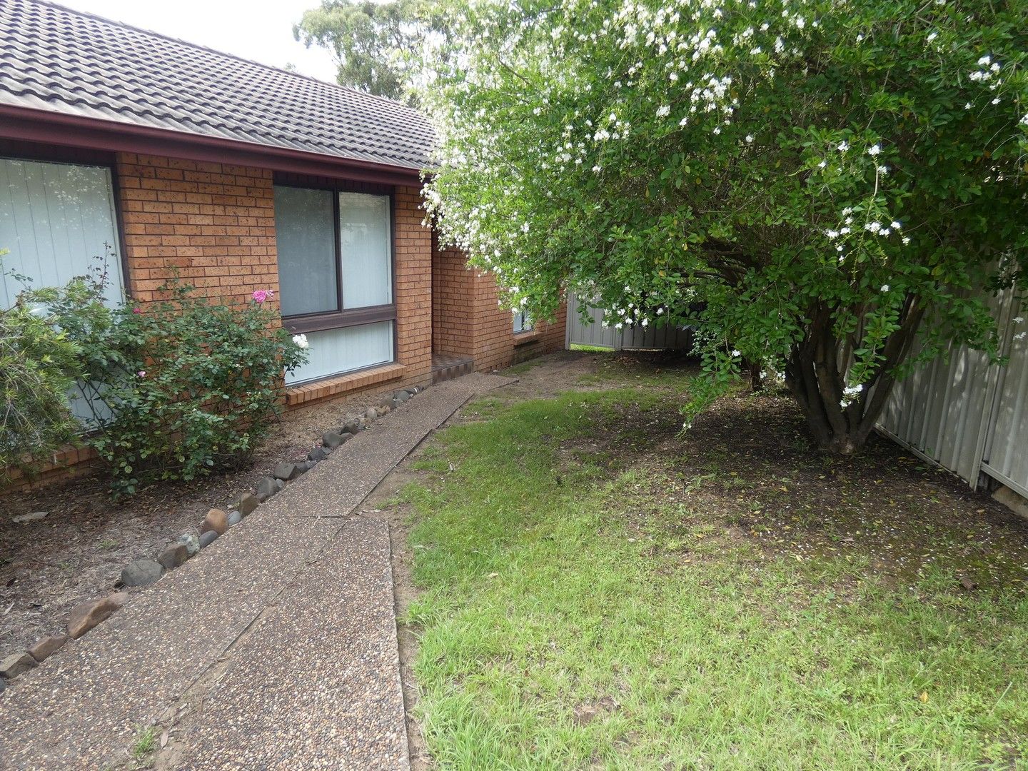 2/96 Bedford Street, Aberdeen NSW 2336 - Apartment For Rent | Domain