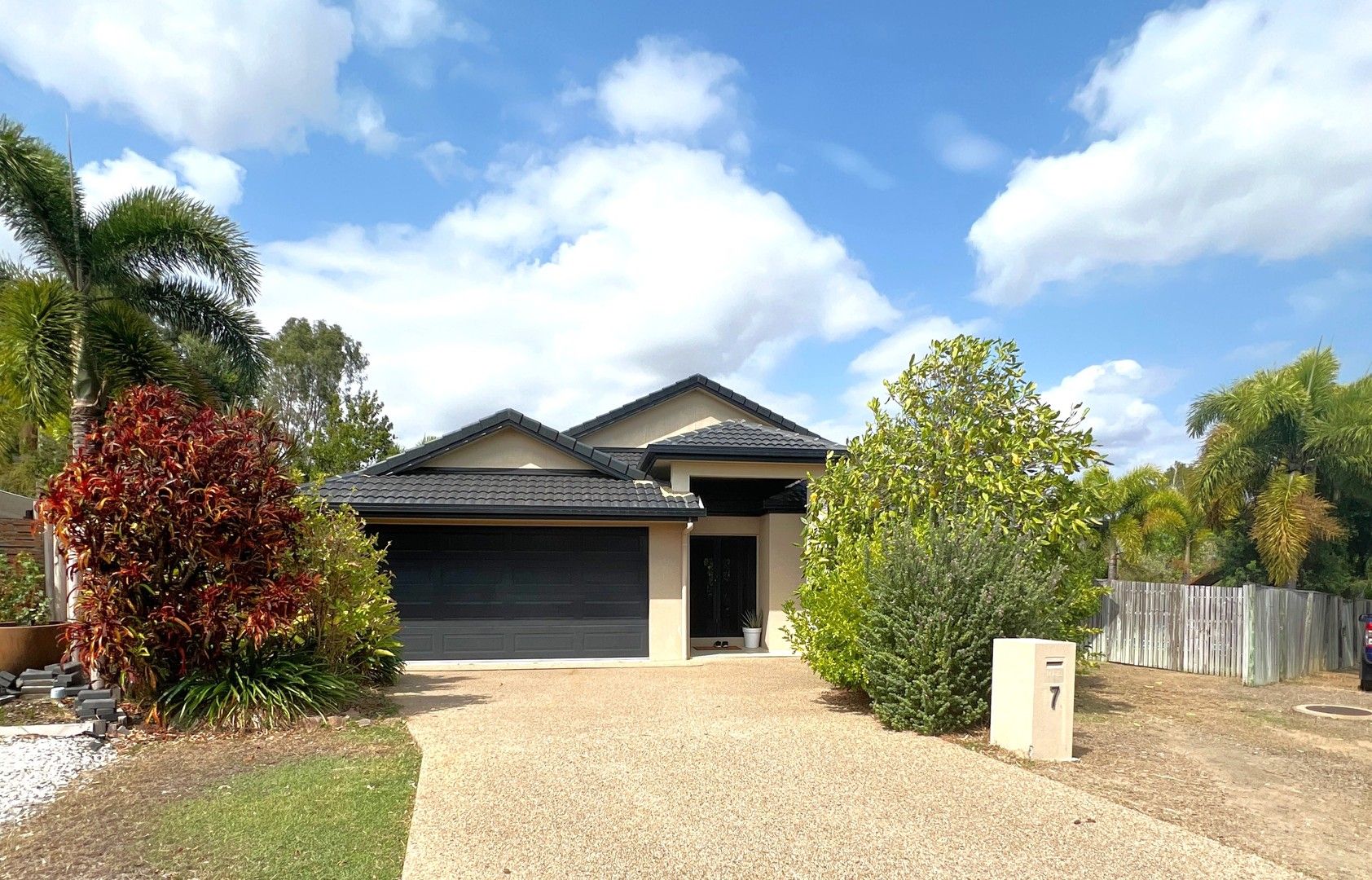 Douglas QLD 4814 - 4 beds house for Rent, $650 weekly - 17054882 | Domain