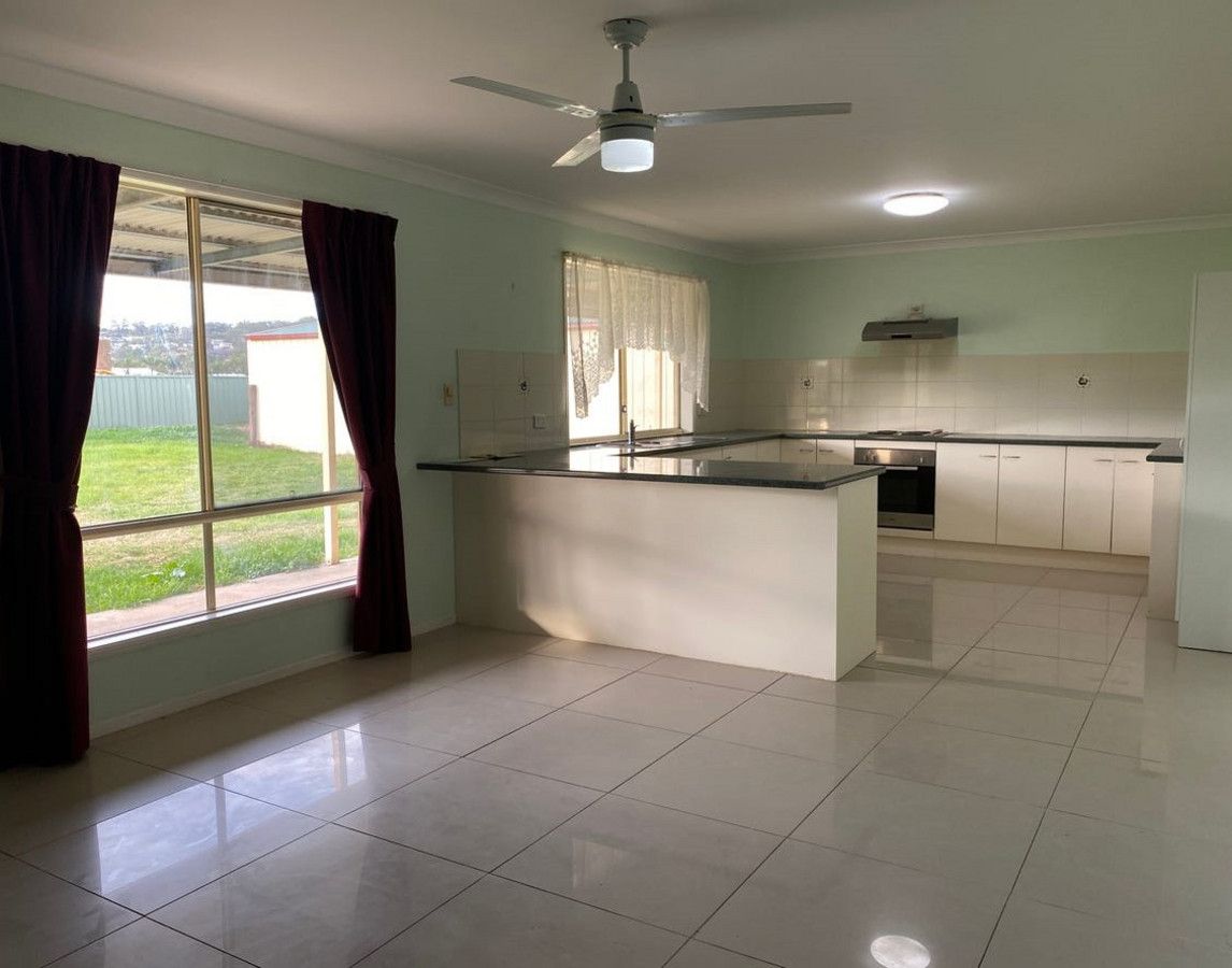 1 Jean O'Bryan Close, Aberdeen NSW 2336 - House For Rent | Domain