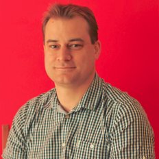 Tim Boswell | Australian First Realty | Real Estate Agent in 171 Bunda ...