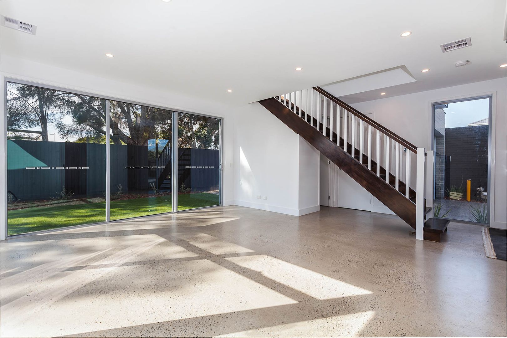 3/21 Stanley Street, Carrum VIC 3197 - House For Rent - $750 | Domain