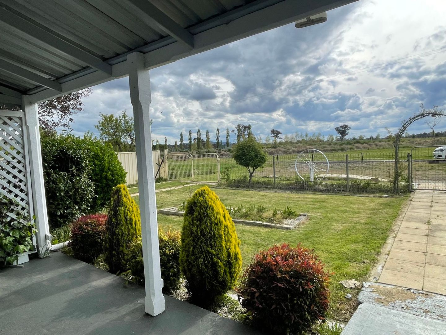 2556 New England Highway, Dundee NSW 2370 - House For Rent | Domain