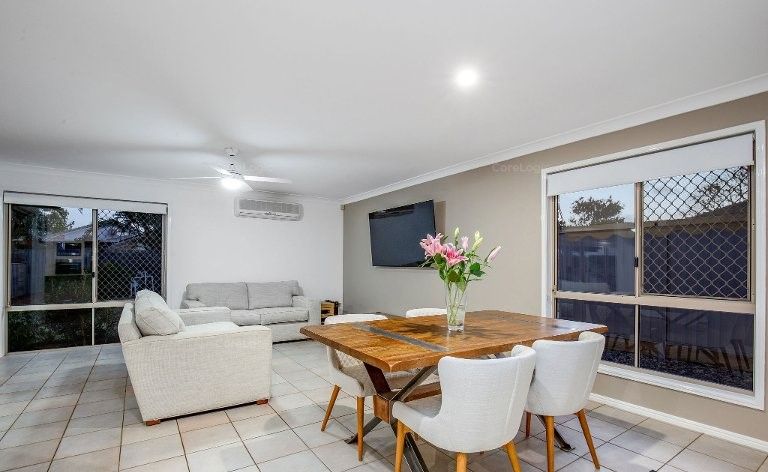 19 Arlene Park Terrace, Helensvale QLD 4212 - House For Rent | Domain
