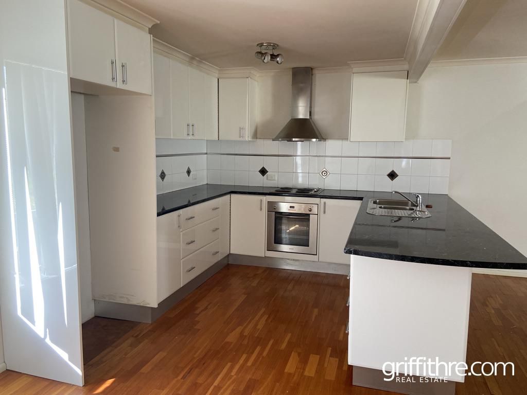 4-6 Kelly Ave, Griffith NSW 2680 - House For Rent - $490 | Domain