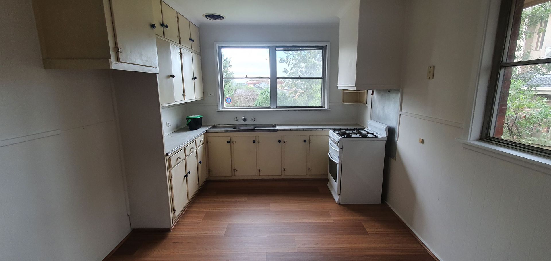 46 Bolderwood Parade, Reservoir VIC 3073 - House For Rent | Domain