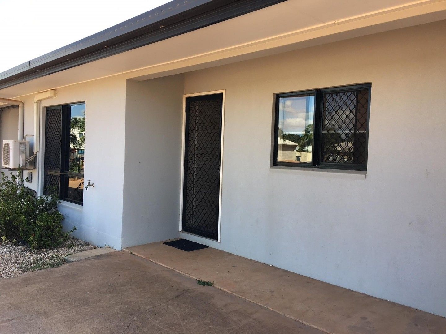 Unit 2/4 Caddy Cl, Rocky Point QLD 4874 | Domain