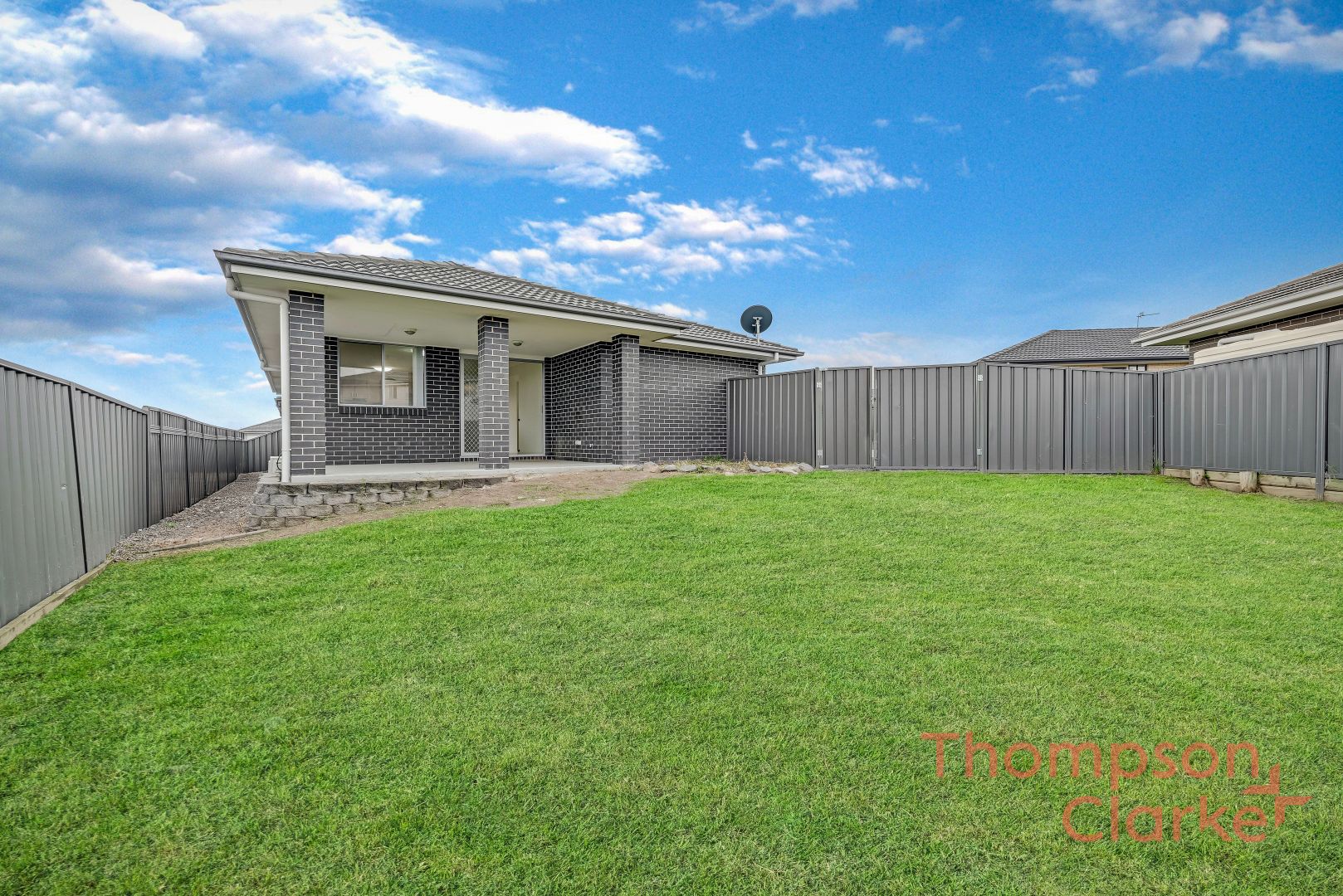 8 Undercliff Street, Cliftleigh NSW 2321 - House For Rent | Domain