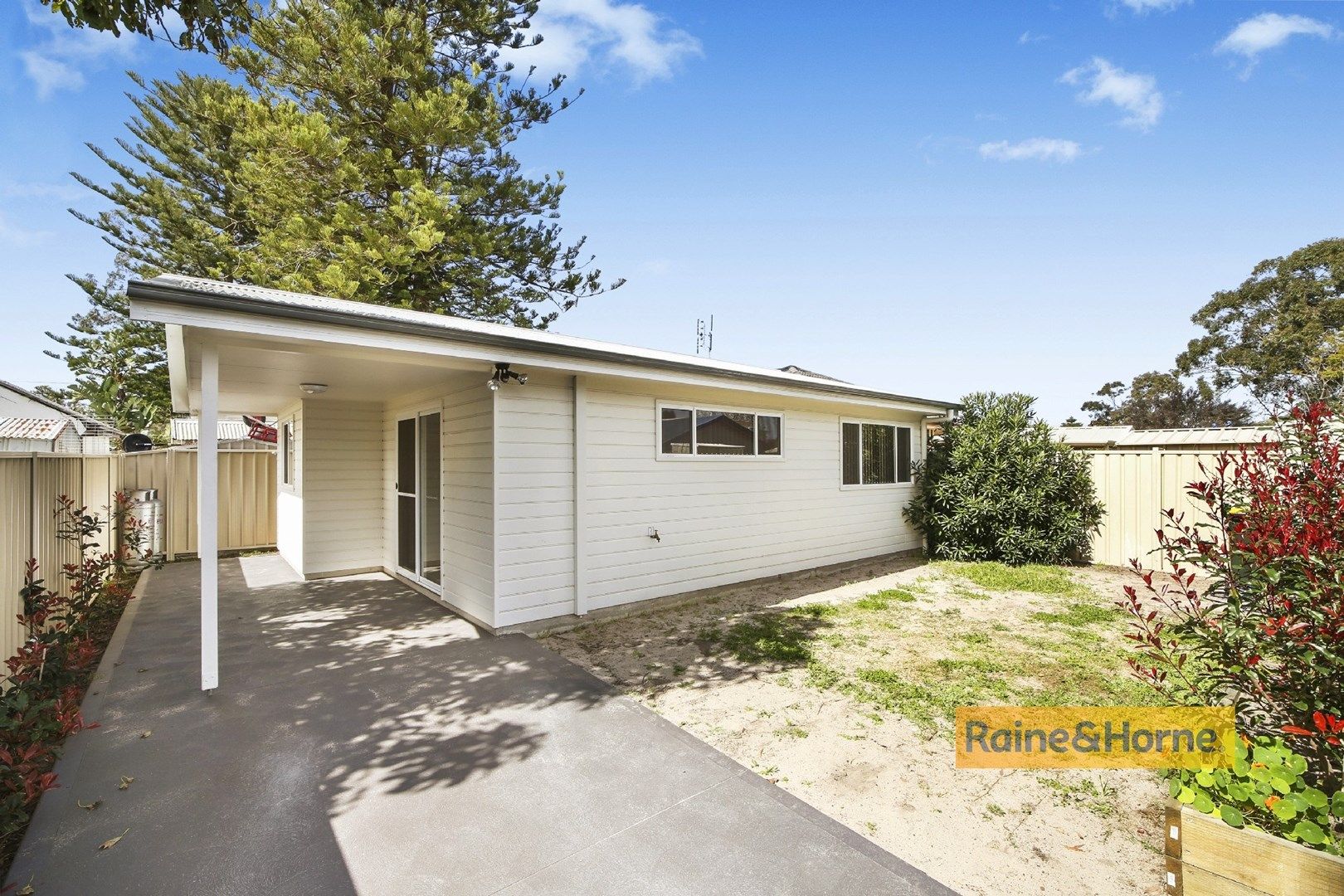 43B Collareen Street, Ettalong Beach NSW 2257 - House For Rent - $470 ...