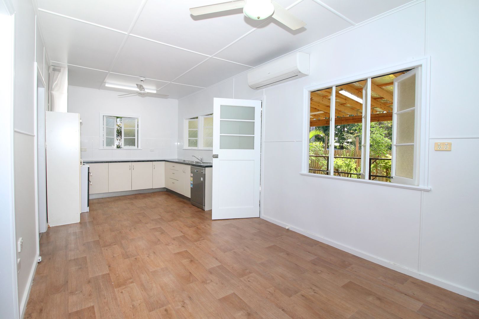 83 Charles Street, Vincent QLD 4814 - House For Rent - $440 | Domain