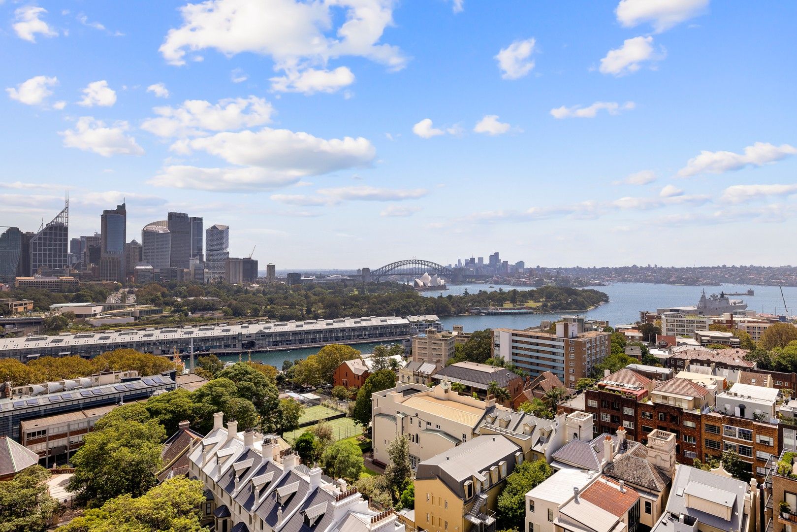 1203/7 Rockwall Crescent, Potts Point NSW 2011 - Apartment For Rent ...