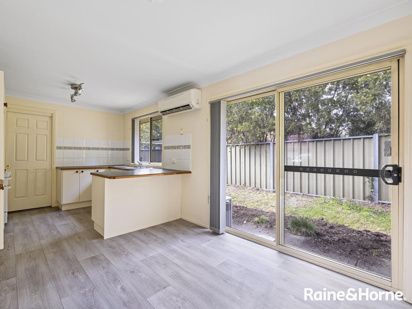 5/56 Morrissett Street, Bathurst NSW 2795 - Apartment For Rent - $430 ...