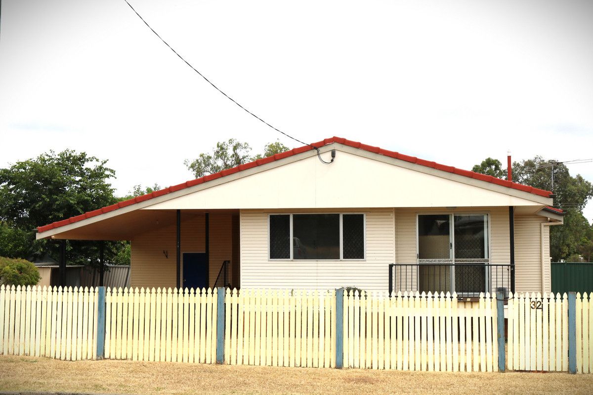 32 Aubigny Road, Oakey QLD 4401 | Domain