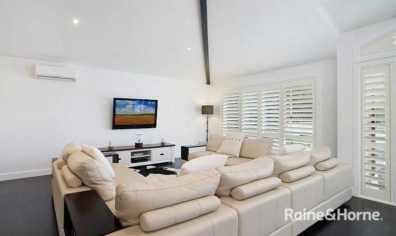 25 Lynnette Crescent, East Gosford NSW 2250 - House For Rent - $800 ...