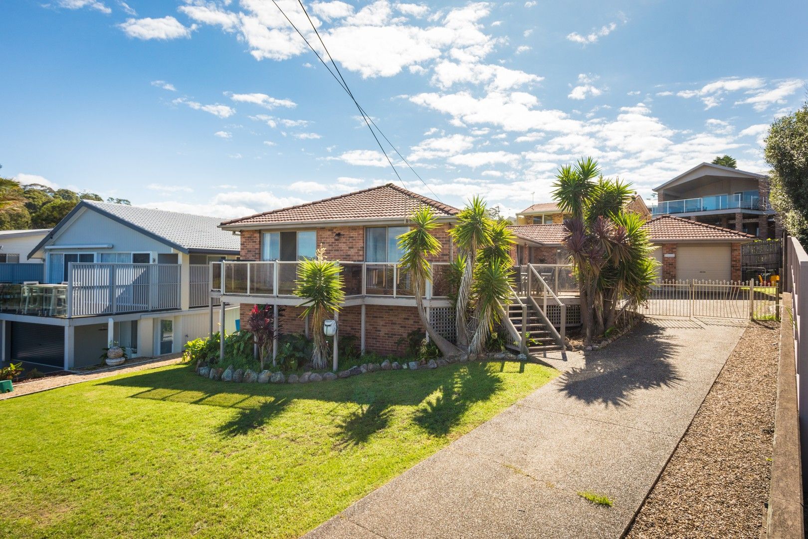 Kianga NSW 2546 - 5 beds house for Rent, $1,000 - 16452851 | Domain