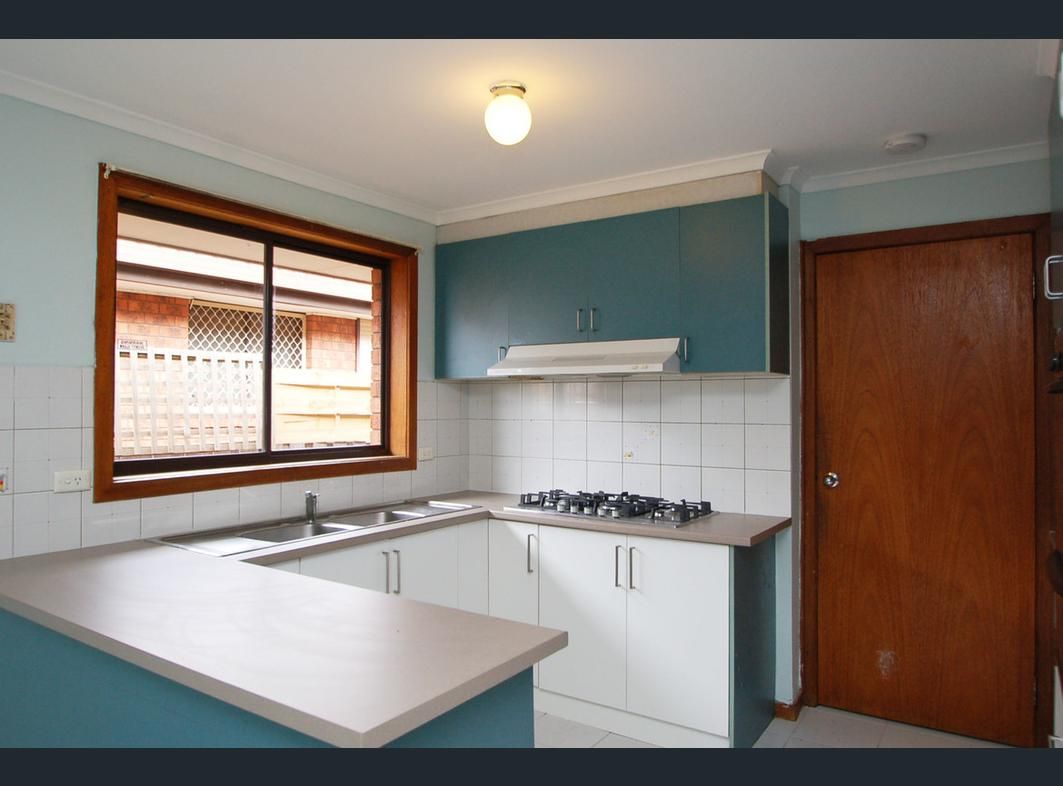 1/52 Pinnaroo Circuit, Meadow Heights VIC 3048 - House For Rent | Domain
