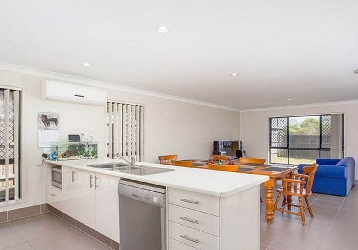 34 Trump Circuit, North Lakes QLD 4509 - House For Rent | Domain